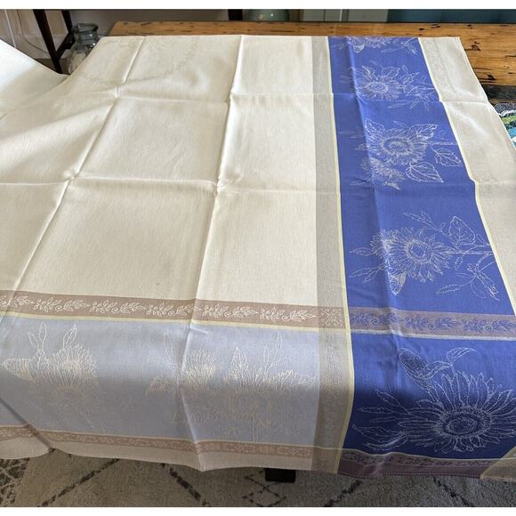 Amelie Michel | Dining | Amelie Michel Jacquard Sunflower Teflon Coated ...